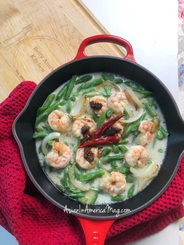 Adobong Pinangat na Balatong - Adobo Green Beans in Coconut and Shrimp ...